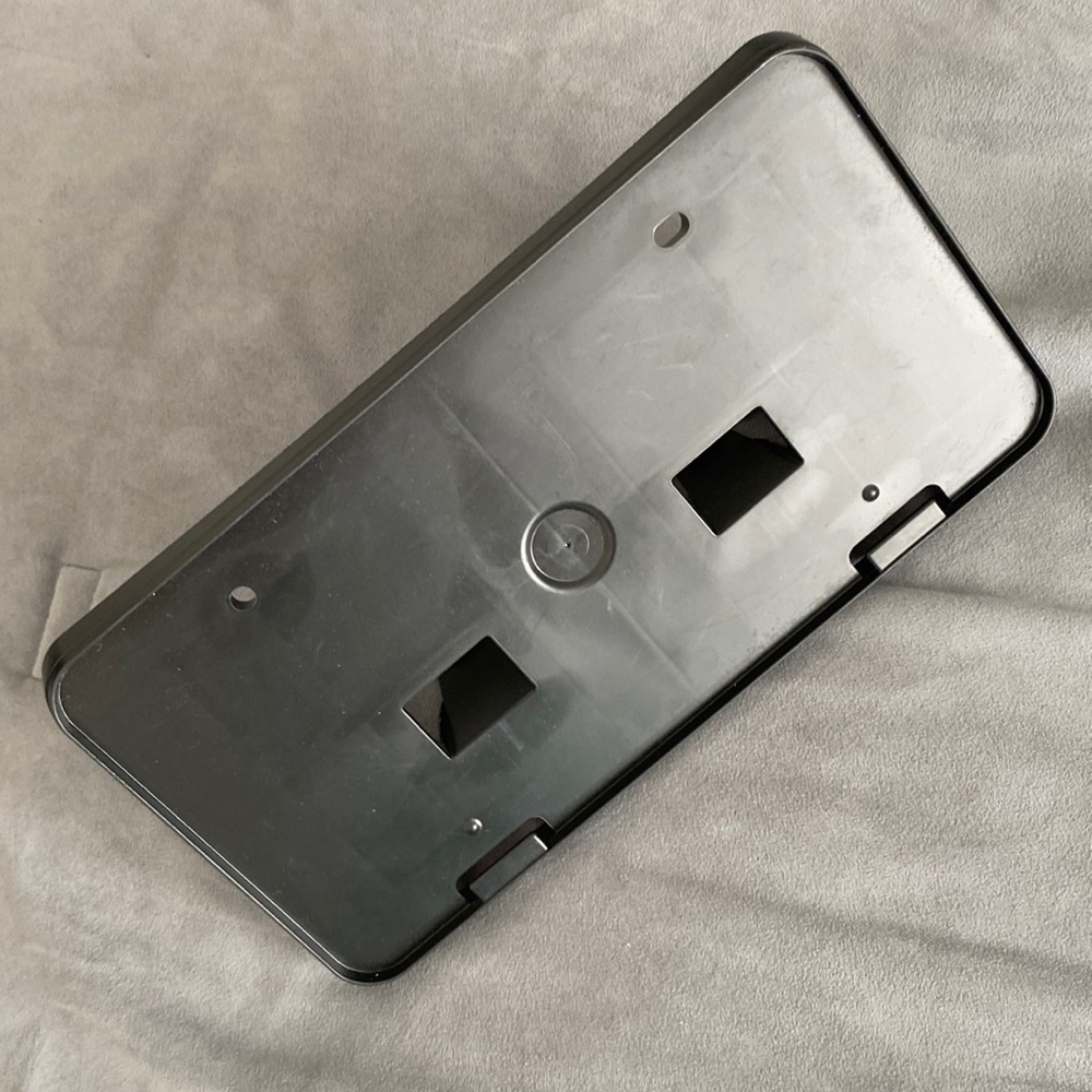 Toyota Frontal Bumper License Plate Bracket - Gem